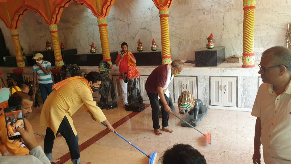 मंदिर स्वच्छता सेवा अभियान | Hindu Ecosystem
